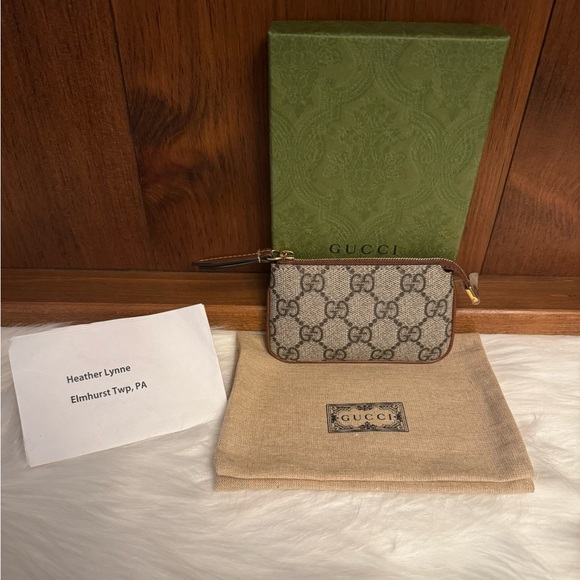 Gucci | Bags | Gucci Key Pouch | Poshmark